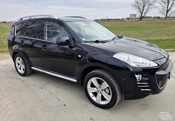 Melns Peugeot 4007 2012 Kretinga, ar dzinēja tilpumu 2.20 L un nobraukumu 267 tūkst. km par 5799 €, foto 3 vietnē AUTOMOTO.COM.LV
