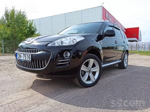 Black Peugeot 4007 2012 in Daugavpils, with an engine capacity of 2.20 L and mileage of 0 thousand km for 5600 €, photo 3 on AUTOMOTO.COM.LV
