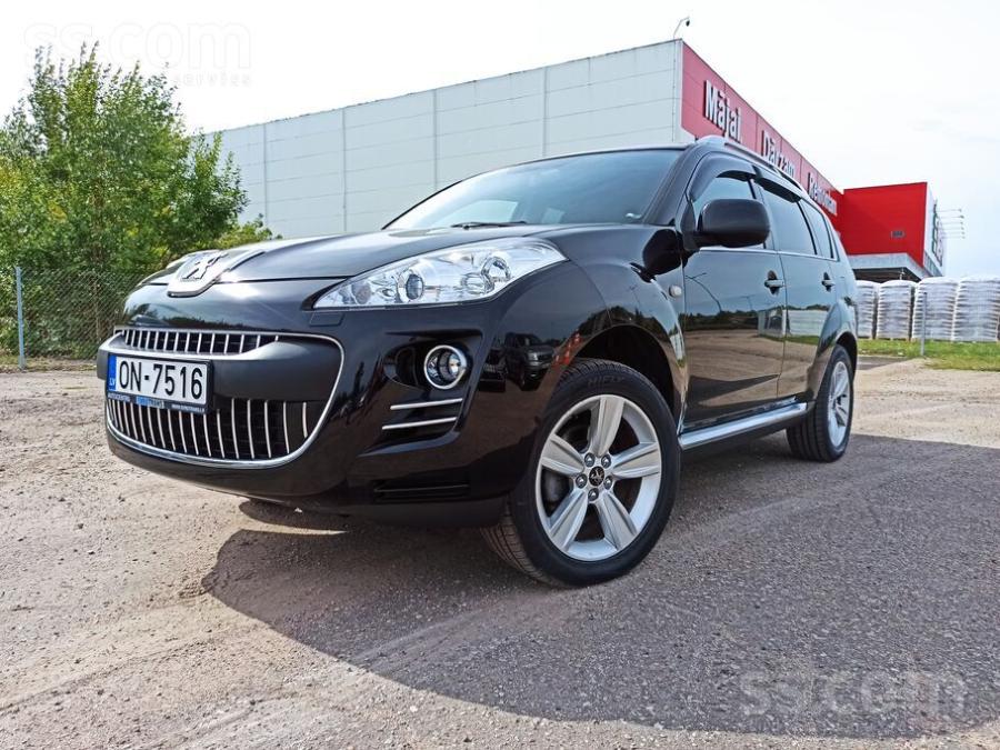 Black Peugeot 4007 2012 in Daugavpils, with an engine capacity of 2.20 L and mileage of 0 thousand km for 5600 €, photo 3 on AUTOMOTO.COM.LV