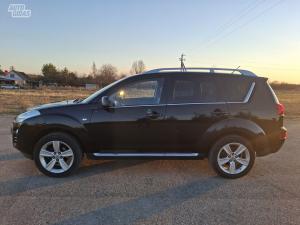 Black Peugeot 4007 2013 in Vilkaviskis, with an engine capacity of 2.20 L and mileage of 268 thousand km for 4700 €, photo  on AUTOMOTO.COM.LV