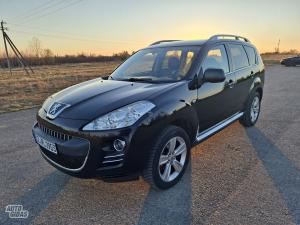 Black Peugeot 4007 2013 in Vilkaviskis, with an engine capacity of 2.20 L and mileage of 268 thousand km for 4700 €, photo 3 on AUTOMOTO.COM.LV