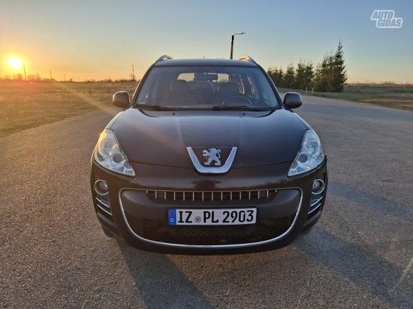 Black Peugeot 4007 2013 in Vilkaviskis, with an engine capacity of 2.20 L and mileage of 268 thousand km for 4700 €, photo 3 on AUTOMOTO.COM.LV