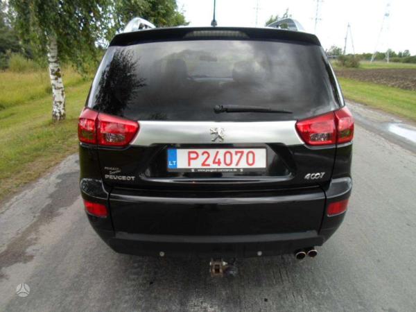 Melns Peugeot 4007 2013 Šauļi, ar dzinēja tilpumu 2.20 L un nobraukumu 260 tūkst. km par 4400 €, foto 10 vietnē AUTOMOTO.COM.LV