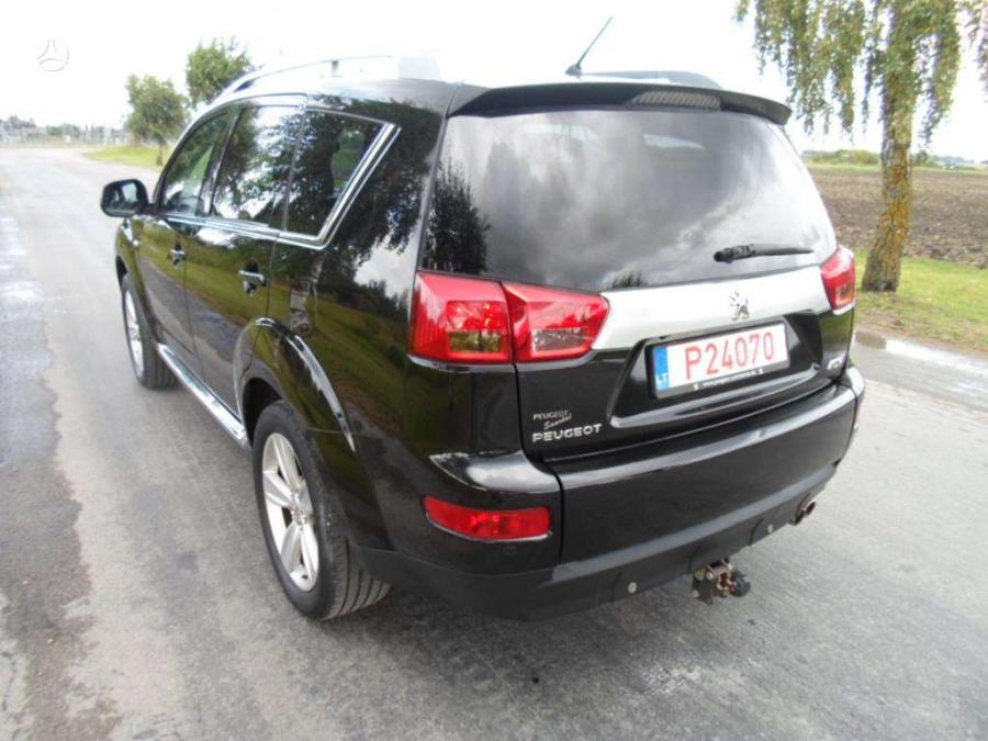 Melns Peugeot 4007 2013 Šauļi, ar dzinēja tilpumu 2.20 L un nobraukumu 260 tūkst. km par 4400 €, foto 12 vietnē AUTOMOTO.COM.LV