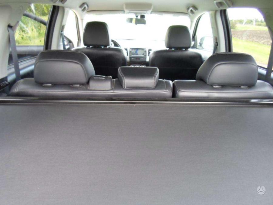 Melns Peugeot 4007 2013 Šauļi, ar dzinēja tilpumu 2.20 L un nobraukumu 260 tūkst. km par 4400 €, foto 29 vietnē AUTOMOTO.COM.LV