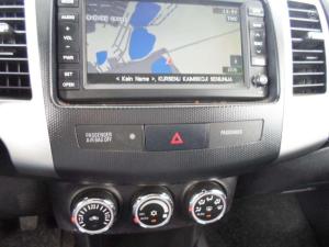 Melns Peugeot 4007 2013 Šauļi, ar dzinēja tilpumu 2.20 L un nobraukumu 260 tūkst. km par 4400 €, foto 37 vietnē AUTOMOTO.COM.LV