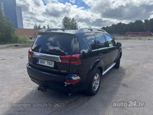 Black Peugeot 4007 2010 in Tallinn, with an engine capacity of 2.20 L and mileage of 342 thousand km for 2700 €, photo 6 on AUTOMOTO.COM.LV