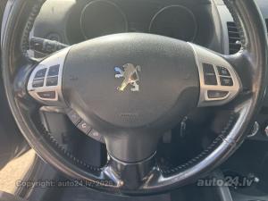 Black Peugeot 4007 2010 in Tallinn, with an engine capacity of 2.20 L and mileage of 342 thousand km for 2700 €, photo 15 on AUTOMOTO.COM.LV