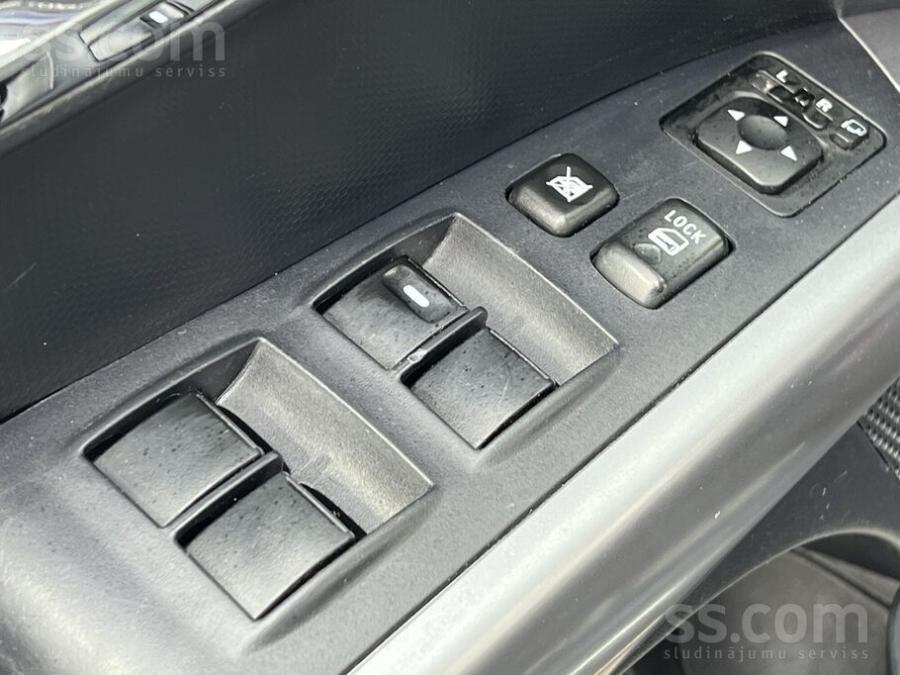 Zils Peugeot 4007 2008 Rēzekne, ar dzinēja tilpumu 2.20 L un nobraukumu 0 tūkst. km par 3700 €, foto 10 vietnē AUTOMOTO.COM.LV
