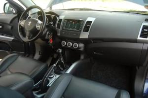 Zils Peugeot 4007 2009 Jēkabpils, ar dzinēja tilpumu 2.20 L un nobraukumu 241 tūkst. km par 6500 €, foto 18 vietnē AUTOMOTO.COM.LV