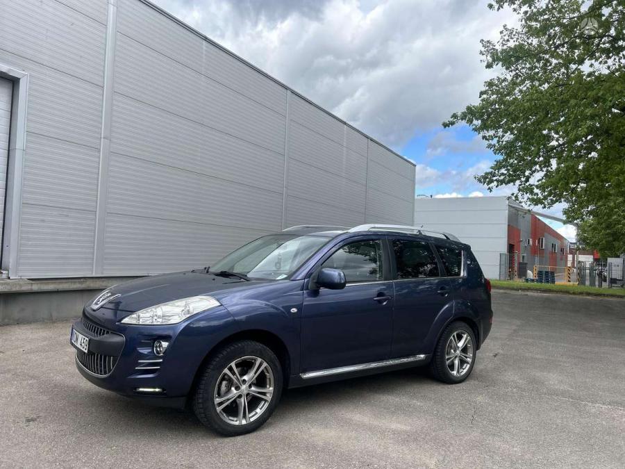 Blue Peugeot 4007 2009 in Alytus, with an engine capacity of 2.18 L and mileage of 378 thousand km for 3500 €, photo 3 on AUTOMOTO.COM.LV