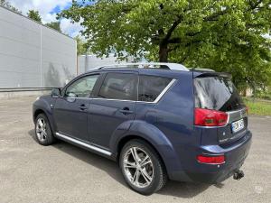 Blue Peugeot 4007 2009 in Alytus, with an engine capacity of 2.18 L and mileage of 378 thousand km for 3500 €, photo 6 on AUTOMOTO.COM.LV