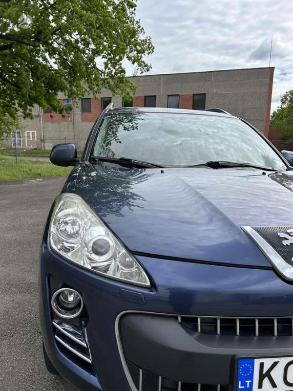 Blue Peugeot 4007 2009 in Alytus, with an engine capacity of 2.18 L and mileage of 378 thousand km for 3500 €, photo 7 on AUTOMOTO.COM.LV