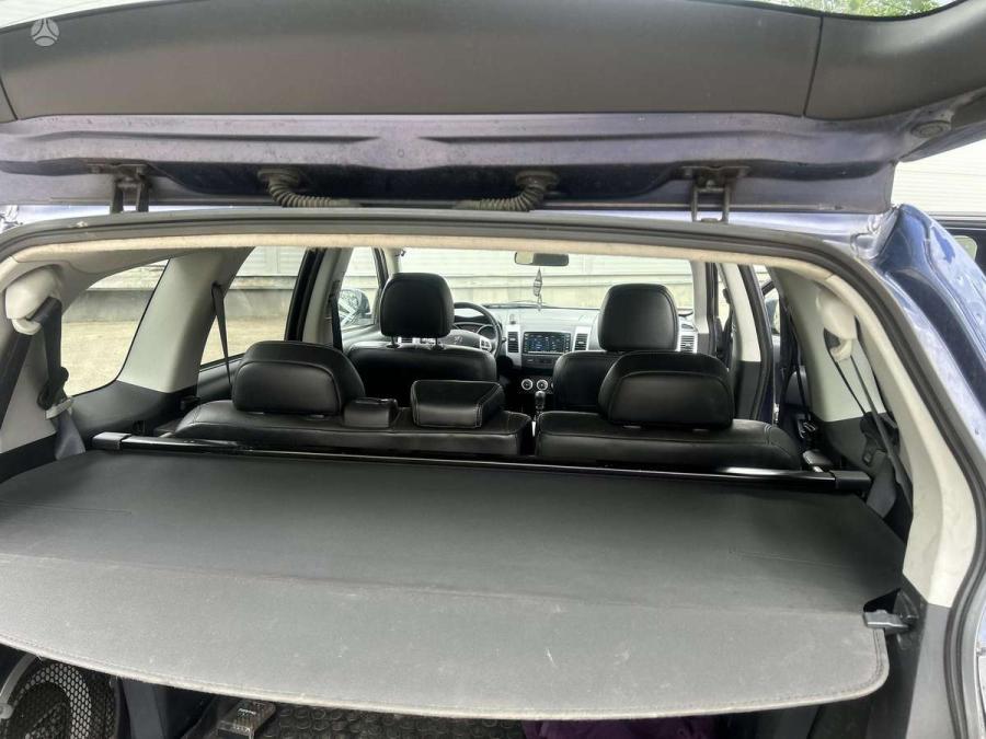 Blue Peugeot 4007 2009 in Alytus, with an engine capacity of 2.18 L and mileage of 378 thousand km for 3500 €, photo 16 on AUTOMOTO.COM.LV