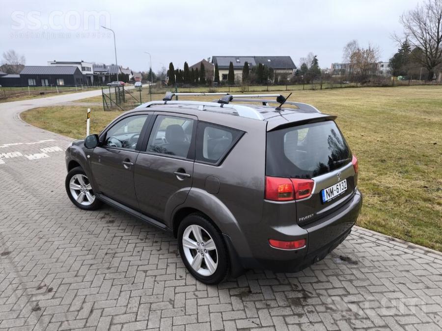 Brūns Peugeot 4007 2013 Rīga, ar dzinēja tilpumu 2.20 L un nobraukumu 239 tūkst. km par 4900 €, foto 5 vietnē AUTOMOTO.COM.LV