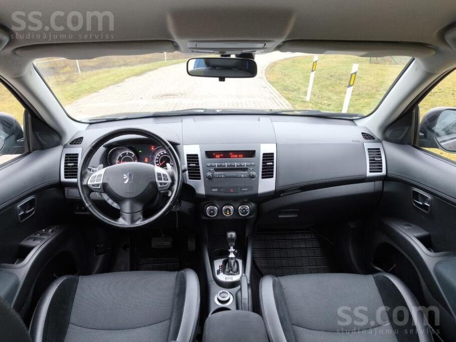 Brūns Peugeot 4007 2013 Rīga, ar dzinēja tilpumu 2.20 L un nobraukumu 239 tūkst. km par 4900 €, foto 8 vietnē AUTOMOTO.COM.LV