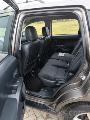 Brūns Peugeot 4007 2013 Rīga, ar dzinēja tilpumu 2.20 L un nobraukumu 239 tūkst. km par 4900 €, foto 14 vietnē AUTOMOTO.COM.LV