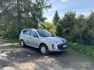 Peugeot 4007 2007 Rēzekne, ar dzinēja tilpumu 2.20 L un nobraukumu 325 tūkst. km par 3550 €, foto 1 vietnē AUTOMOTO.COM.LV