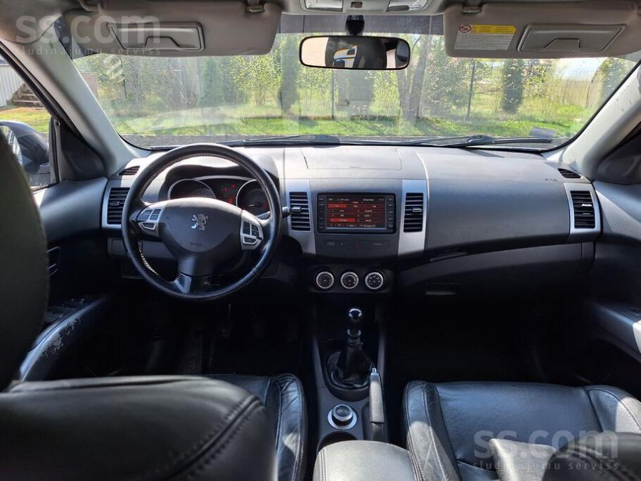 Peugeot 4007 2007 Daugavpils, ar dzinēja tilpumu 2.20 L un nobraukumu 0 tūkst. km par 3690 €, foto 3 vietnē AUTOMOTO.COM.LV