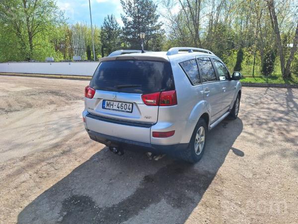 Peugeot 4007 2007 Daugavpils, ar dzinēja tilpumu 2.20 L un nobraukumu 0 tūkst. km par 3690 €, foto 9 vietnē AUTOMOTO.COM.LV