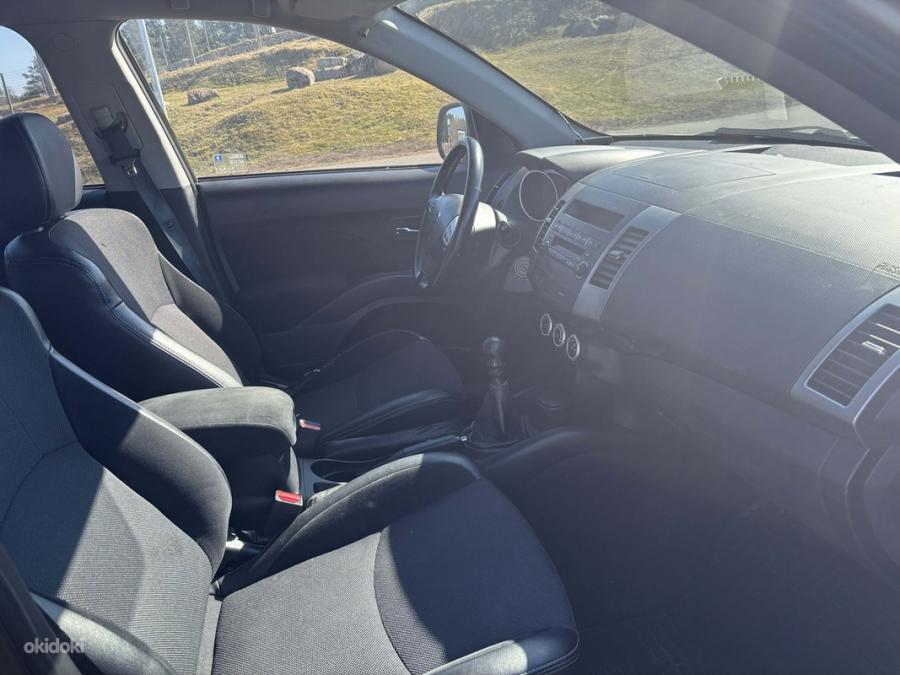 Peugeot 4007 2007 Narva, ar dzinēja tilpumu 2.20 L un nobraukumu 280 tūkst. km par 3300 €, foto 12 vietnē AUTOMOTO.COM.LV