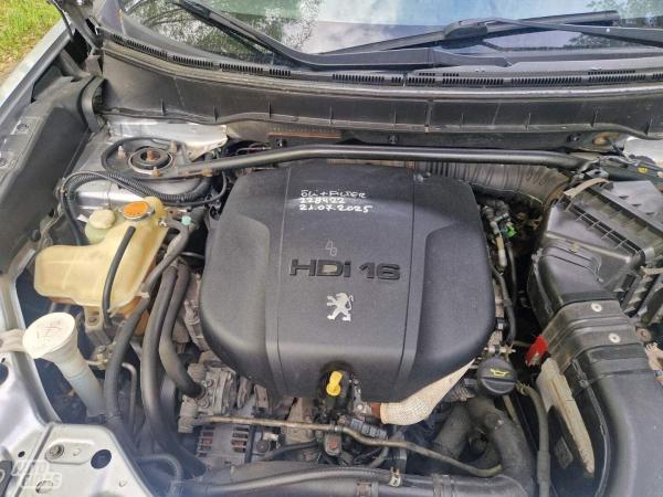 Peugeot 4007 2008 in Kelme, with an engine capacity of 2.20 L and mileage of 220 thousand km for 3650 €, photo 8 on AUTOMOTO.COM.LV