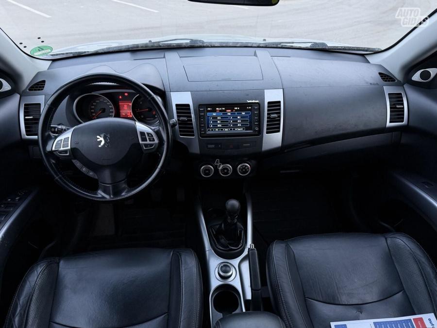Peugeot 4007 2008 Kretinga, ar dzinēja tilpumu 2.20 L un nobraukumu 292 tūkst. km par 3999 €, foto 8 vietnē AUTOMOTO.COM.LV