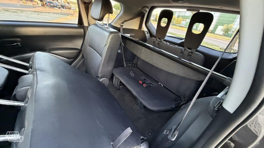 Peugeot 4007 2009 Šauļi, ar dzinēja tilpumu 2.20 L un nobraukumu 299 tūkst. km par 2950 €, foto 12 vietnē AUTOMOTO.COM.LV
