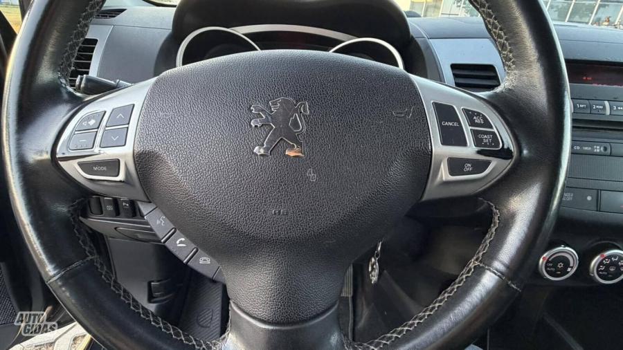Peugeot 4007 2009 Šauļi, ar dzinēja tilpumu 2.20 L un nobraukumu 299 tūkst. km par 2950 €, foto 15 vietnē AUTOMOTO.COM.LV