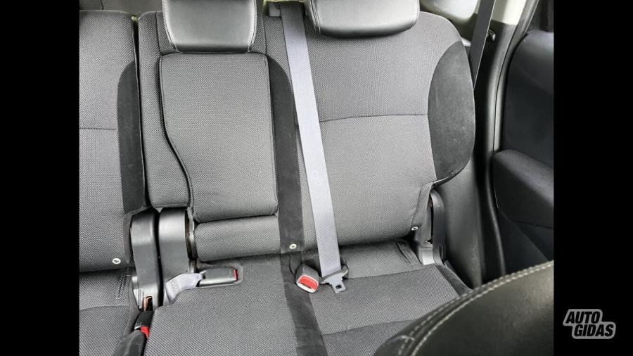 Peugeot 4007 2009 Šauļi, ar dzinēja tilpumu 2.20 L un nobraukumu 187 tūkst. km par 3999 €, foto 18 vietnē AUTOMOTO.COM.LV