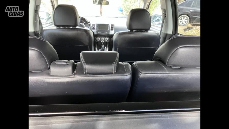 Peugeot 4007 2009 Šauļi, ar dzinēja tilpumu 2.20 L un nobraukumu 187 tūkst. km par 3999 €, foto 19 vietnē AUTOMOTO.COM.LV