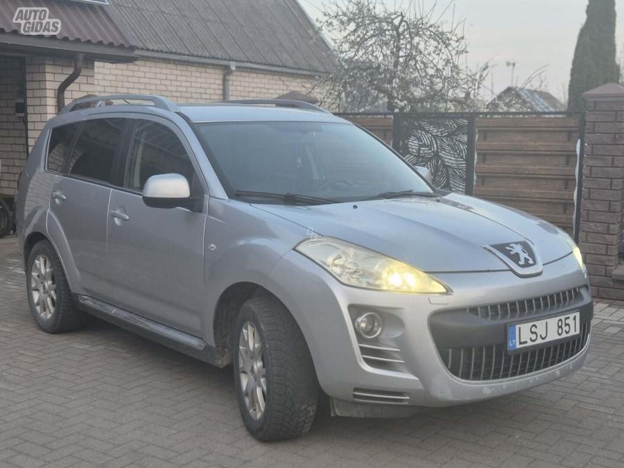 Pelēks Peugeot 4007 2007 Radviliškis, ar dzinēja tilpumu 2.20 L un nobraukumu 271 tūkst. km par 2200 €, foto 1 vietnē AUTOMOTO.COM.LV