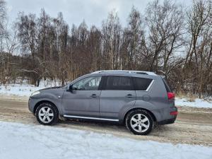 Pelēks Peugeot 4007 2008 Šauļi, ar dzinēja tilpumu 2.20 L un nobraukumu 281 tūkst. km par 2577 €, foto 24 vietnē AUTOMOTO.COM.LV