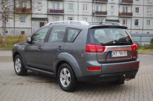 Grey Peugeot 4007 2008 in Jekabpils, with an engine capacity of 2.20 L and mileage of 189 thousand km for 6250 €, photo 12 on AUTOMOTO.COM.LV