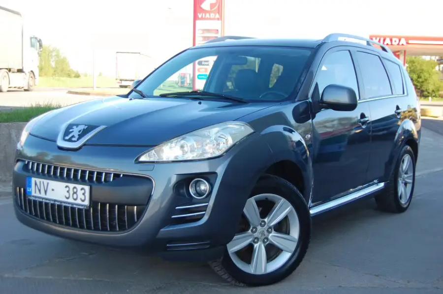 Pelēks Peugeot 4007 2008 Jēkabpils, ar dzinēja tilpumu 2.20 L un nobraukumu 268 tūkst. km par 4500 €, foto 1 vietnē AUTOMOTO.COM.LV