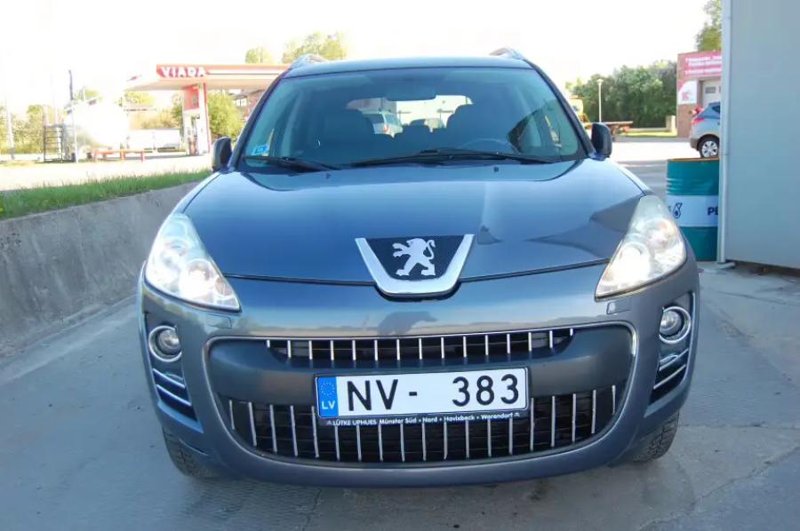 Pelēks Peugeot 4007 2008 Jēkabpils, ar dzinēja tilpumu 2.20 L un nobraukumu 268 tūkst. km par 4500 €, foto 5 vietnē AUTOMOTO.COM.LV