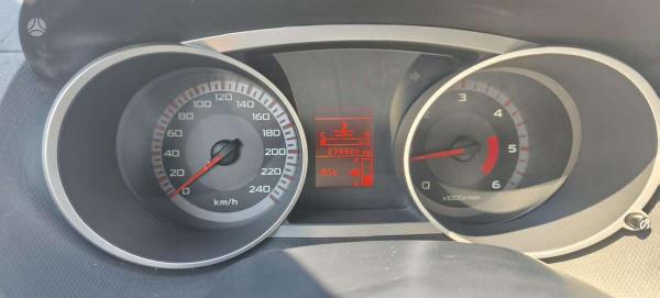 Pelēks Peugeot 4007 2008 Viļņa, ar dzinēja tilpumu 2.18 L un nobraukumu 279 tūkst. km par 3200 €, foto 9 vietnē AUTOMOTO.COM.LV