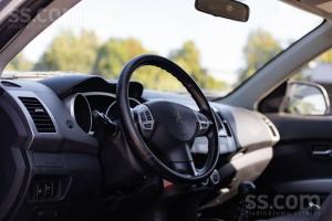 Grey Peugeot 4007 2008 in Riga, with an engine capacity of 2.20 L and mileage of 326 thousand km for 4990 €, photo 15 on AUTOMOTO.COM.LV