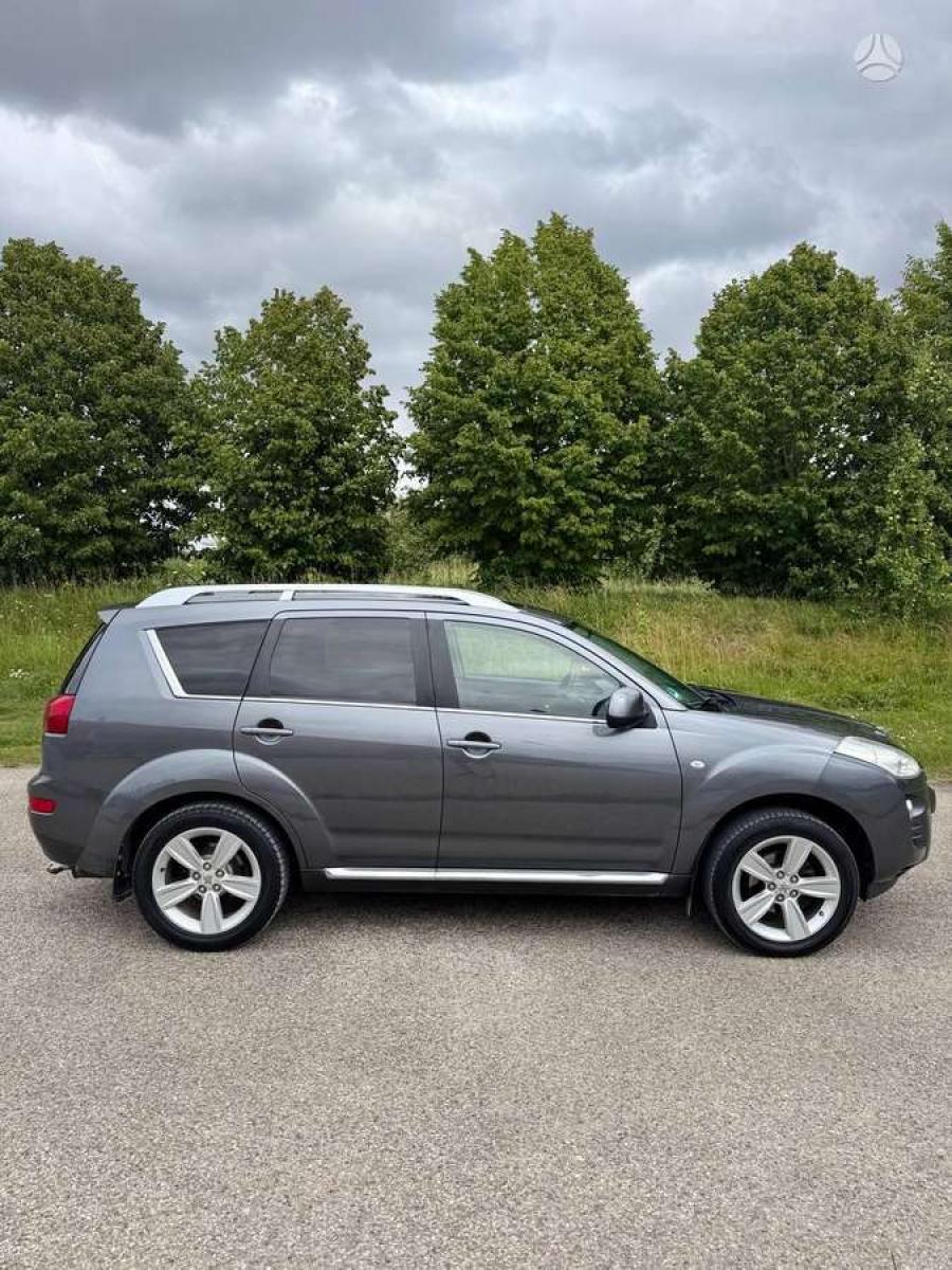 Pelēks Peugeot 4007 2008 Marijampole, ar dzinēja tilpumu 2.18 L un nobraukumu 262 tūkst. km par 3100 €, foto 18 vietnē AUTOMOTO.COM.LV