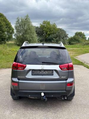 Pelēks Peugeot 4007 2008 Marijampole, ar dzinēja tilpumu 2.18 L un nobraukumu 262 tūkst. km par 3100 €, foto 22 vietnē AUTOMOTO.COM.LV