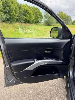 Pelēks Peugeot 4007 2008 Marijampole, ar dzinēja tilpumu 2.18 L un nobraukumu 262 tūkst. km par 3100 €, foto 37 vietnē AUTOMOTO.COM.LV