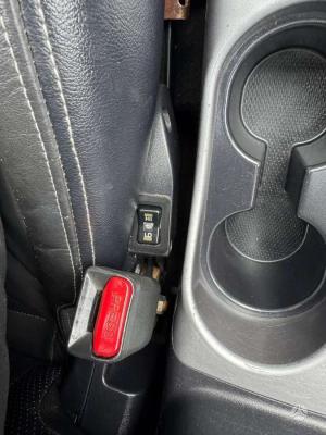 Pelēks Peugeot 4007 2008 Marijampole, ar dzinēja tilpumu 2.18 L un nobraukumu 262 tūkst. km par 3100 €, foto 46 vietnē AUTOMOTO.COM.LV