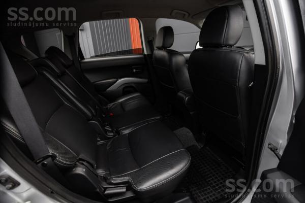 Pelēks Peugeot 4007 2008 Jelgava, ar dzinēja tilpumu 2.20 L un nobraukumu 0 tūkst. km par 2850 €, foto 6 vietnē AUTOMOTO.COM.LV