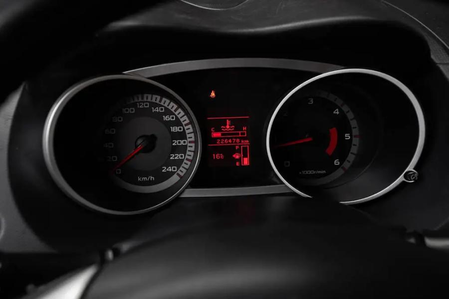 Серый Пежо 4007 2008 в Елгава, объемом двигателя 2.20 л и пробегом 226 тыс. км за 2850 €, фото 22 на AUTOMOTO.COM.LV