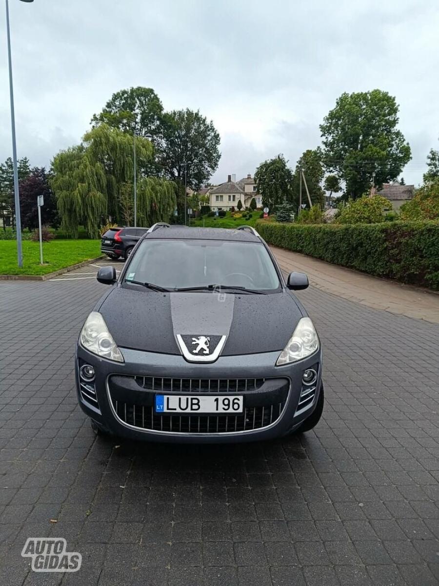 Grey Peugeot 4007 2008 in Telschi, with an engine capacity of 2.20 L and mileage of 271 thousand km for 3200 €, photo 3 on AUTOMOTO.COM.LV