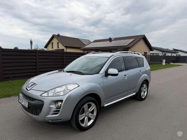 Pelēks Peugeot 4007 2009 Klaipėda, ar dzinēja tilpumu 2.18 L un nobraukumu 342 tūkst. km par 2650 €, foto 1 vietnē AUTOMOTO.COM.LV