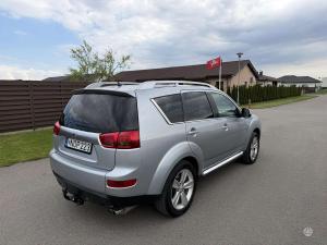 Grey Peugeot 4007 2009 in Klaipeda, with an engine capacity of 2.18 L and mileage of 342 thousand km for 2650 €, photo 6 on AUTOMOTO.COM.LV