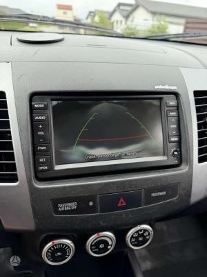 Grey Peugeot 4007 2009 in Klaipeda, with an engine capacity of 2.18 L and mileage of 342 thousand km for 2650 €, photo 19 on AUTOMOTO.COM.LV