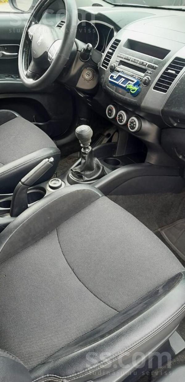 Peugeot 4007 2009 RÄ«ga vietnÄ PelÄks Peugeot 4007 2009 RÄ«ga, ar dzinÄja tilpumu 2.20 L un nobraukumu 327 tÅ«kst. km par 2450 ā¬, foto 5 vietnÄ AUTOMOTO.COM.LV