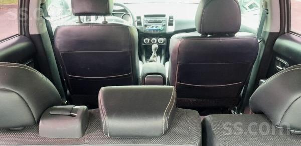 Peugeot 4007 2009 RÄ«ga vietnÄ PelÄks Peugeot 4007 2009 RÄ«ga, ar dzinÄja tilpumu 2.20 L un nobraukumu 327 tÅ«kst. km par 2450 ā¬, foto 6 vietnÄ AUTOMOTO.COM.LV